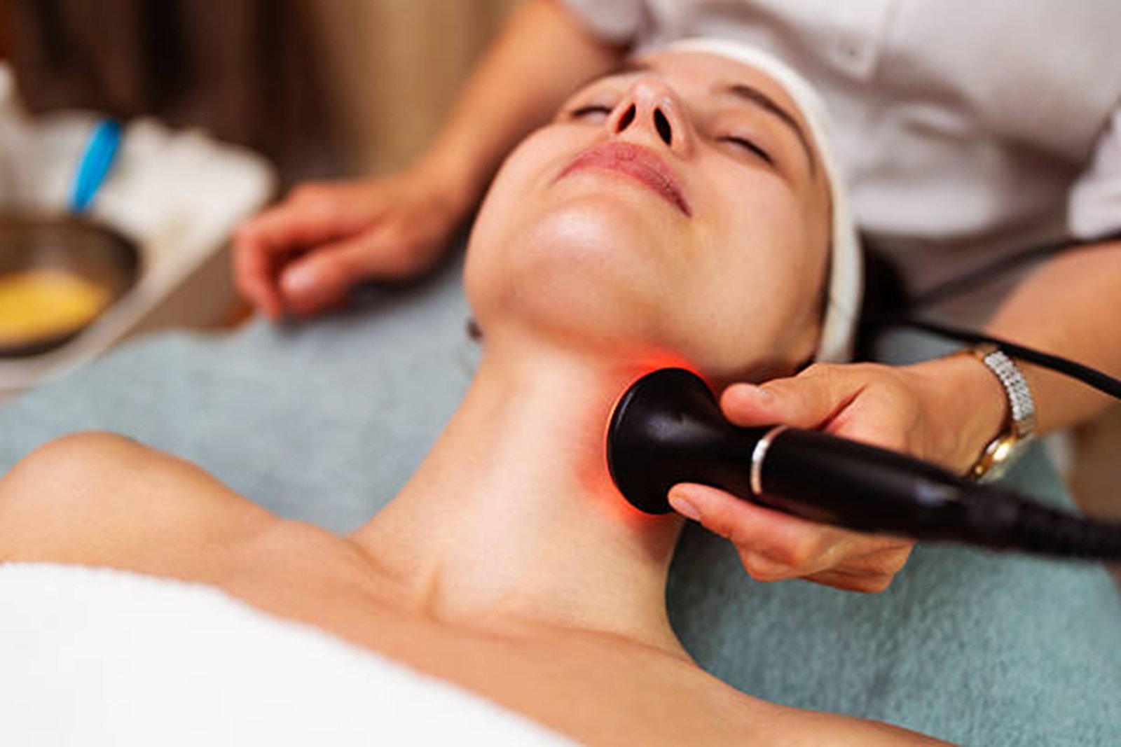 Red Light Body Contouring